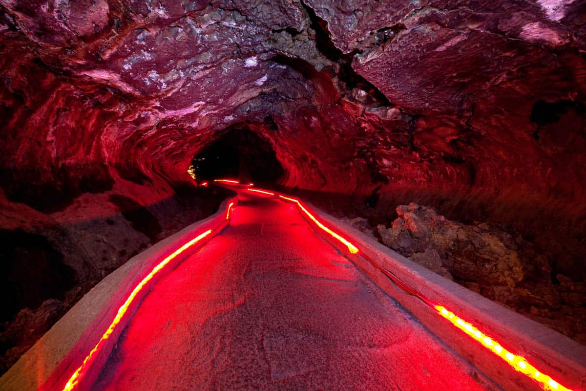 12 Bizarre And Beautiful Caves In The USA You Can Actually Explore
