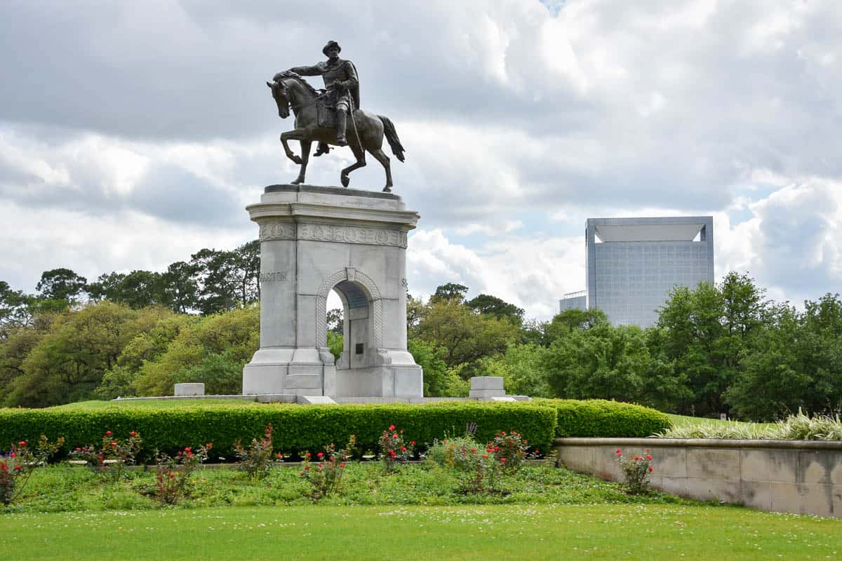 22 Awesome Day Trips From Houston That Will Change How You See Texas