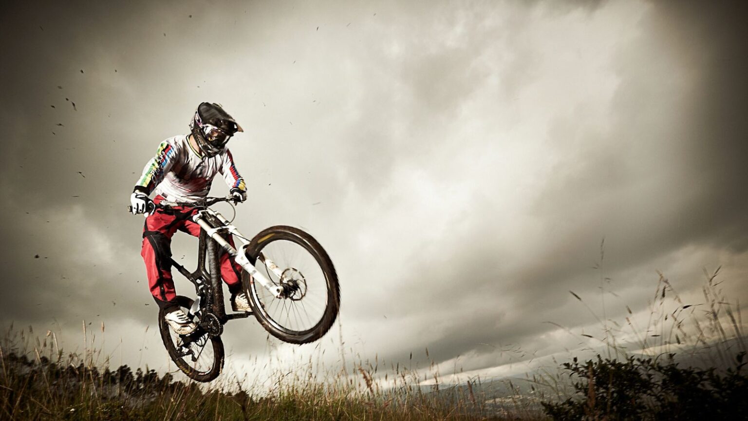 21 Most Dangerous Hobbies For Those Who Laugh In The Face Of Fear