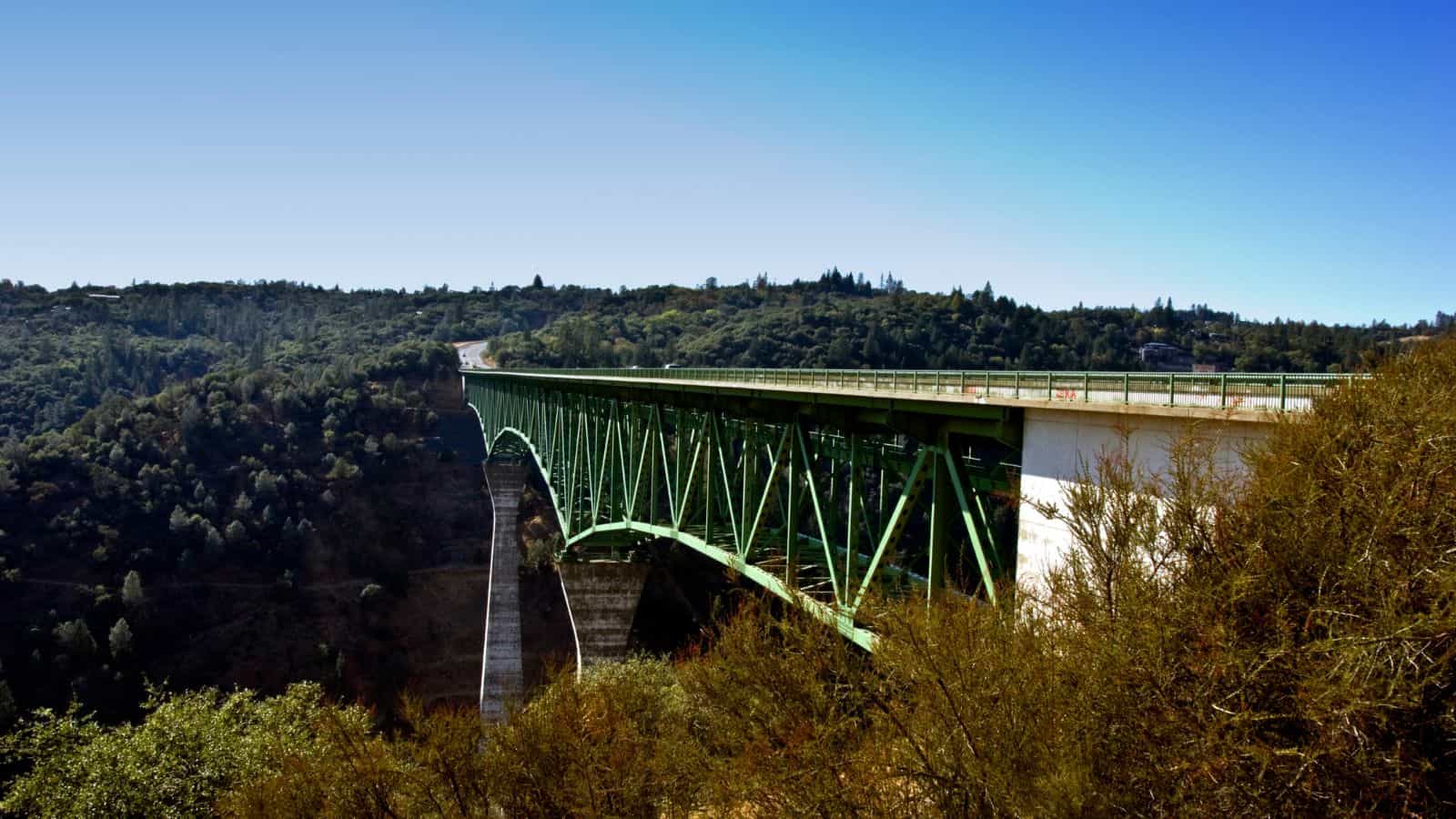 14 Tallest Bridges In The USA That'll Give You Serious Vertigo