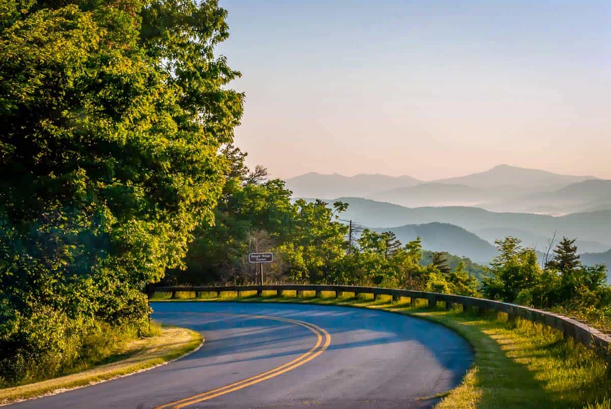 If You've Driven These 15 Scenic Highways, You've Seen The Best Road ...